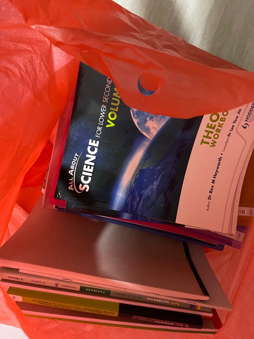 Secondary School Textbooks - Science, Math, Geography, History, Chinese ...