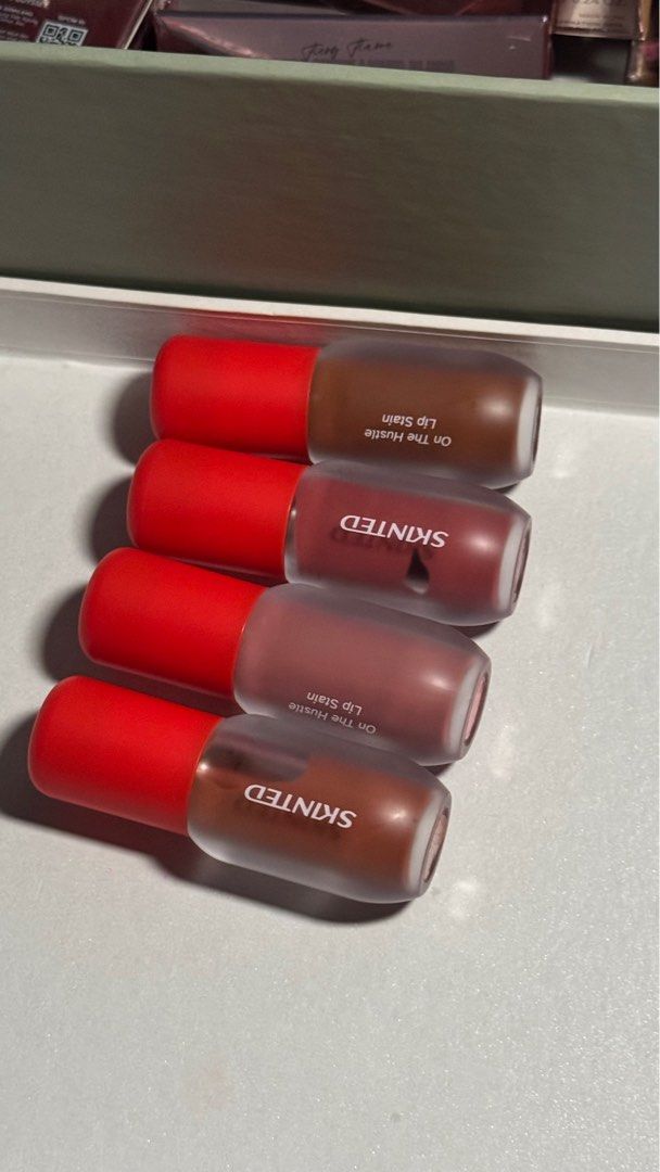 Skinted Liptint Lipstick Lip Stain not timephoria esqa, Kesehatan ...
