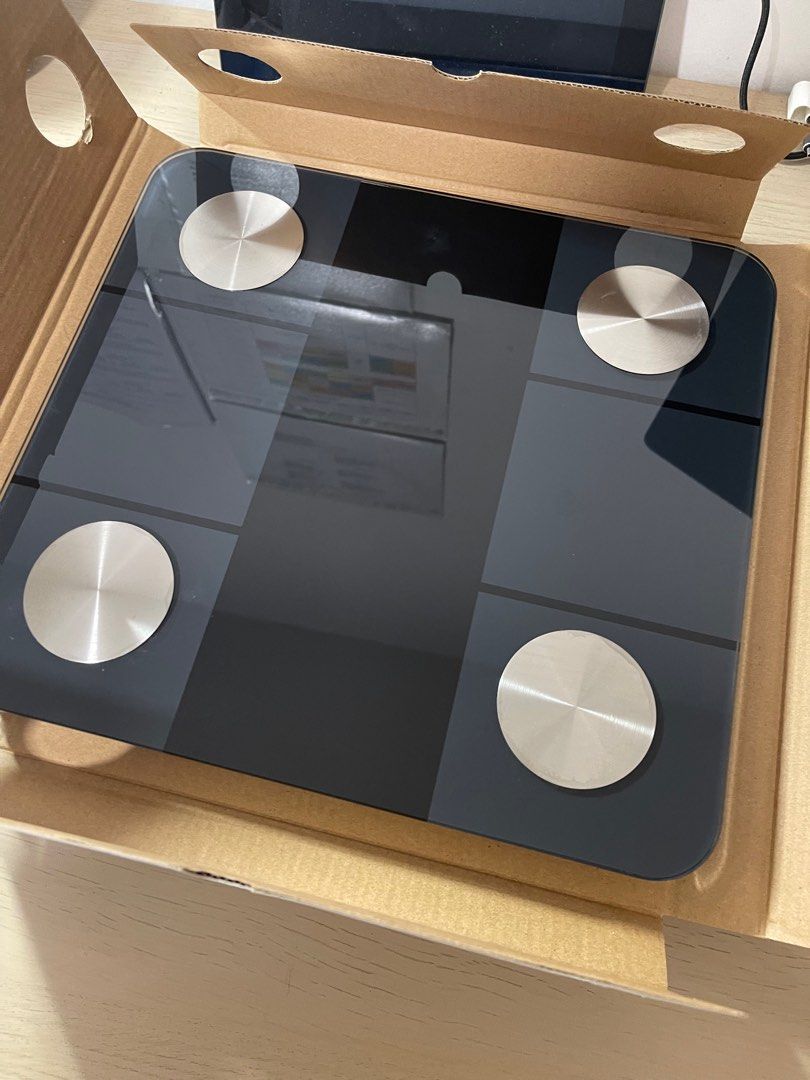 Smart Weighing Scale with App tracker., Health & Nutrition, Health ...