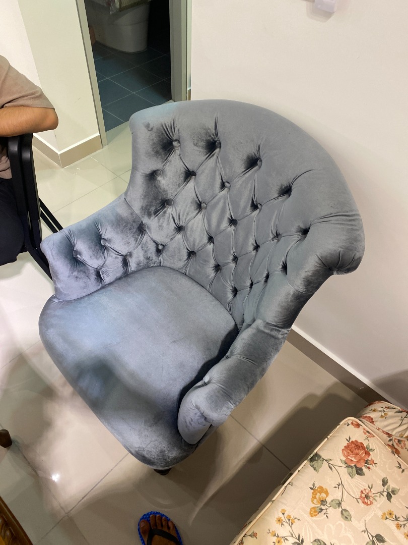 Sofa SSF Single Seater Biru ada 2 unit, Furniture & Home Living ...