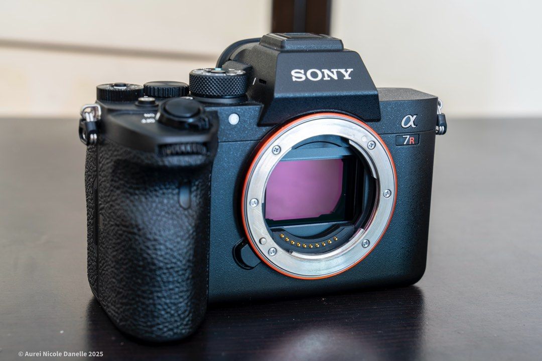 Sony Alpha a7R IV Mirrorless Camera , Photography, Cameras on Carousell