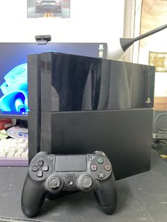 Sony PlayStation 4 Console with Games, Video Gaming, Video Game ...