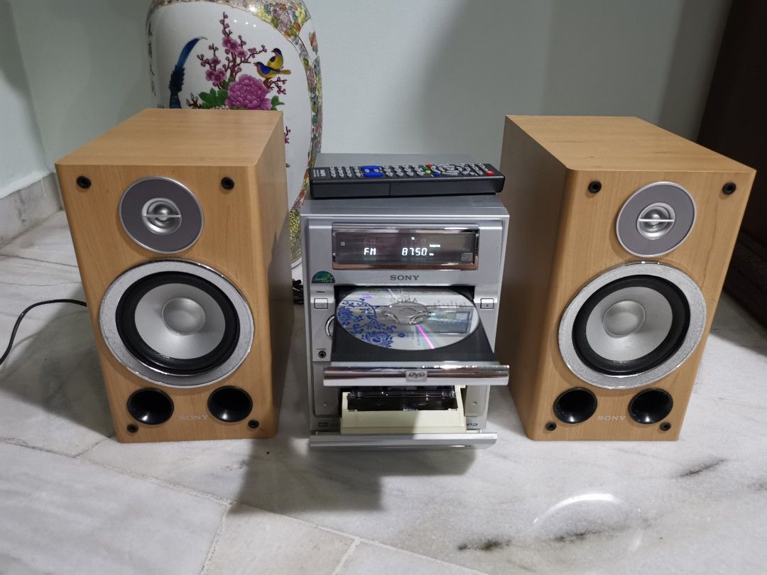 Sony Stereo Micro Hi Fi CMT-GP8D CD player FM Radio Cassette Tape and ...