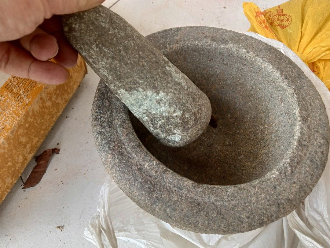 Stone Mortar and Pestle Set, Furniture & Home Living, Kitchenware ...
