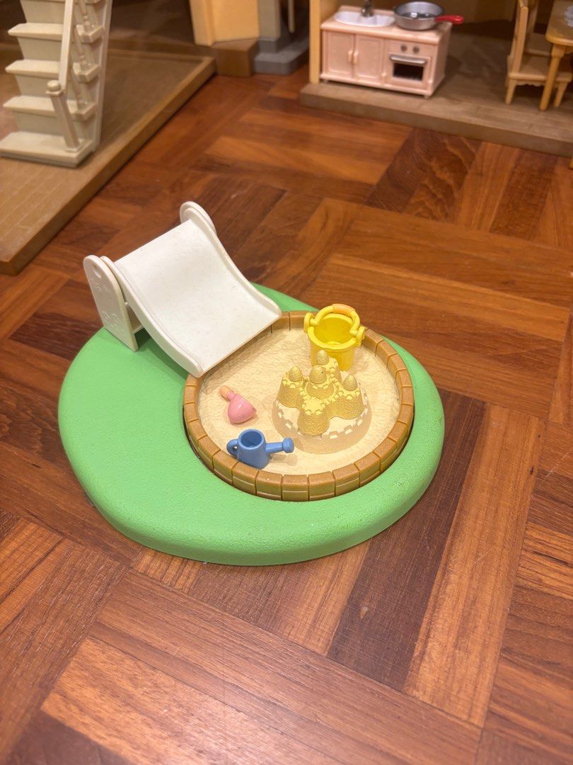 Sylvanian Families Sandbox/ pool Playset, Hobbies & Toys, Toys & Games ...