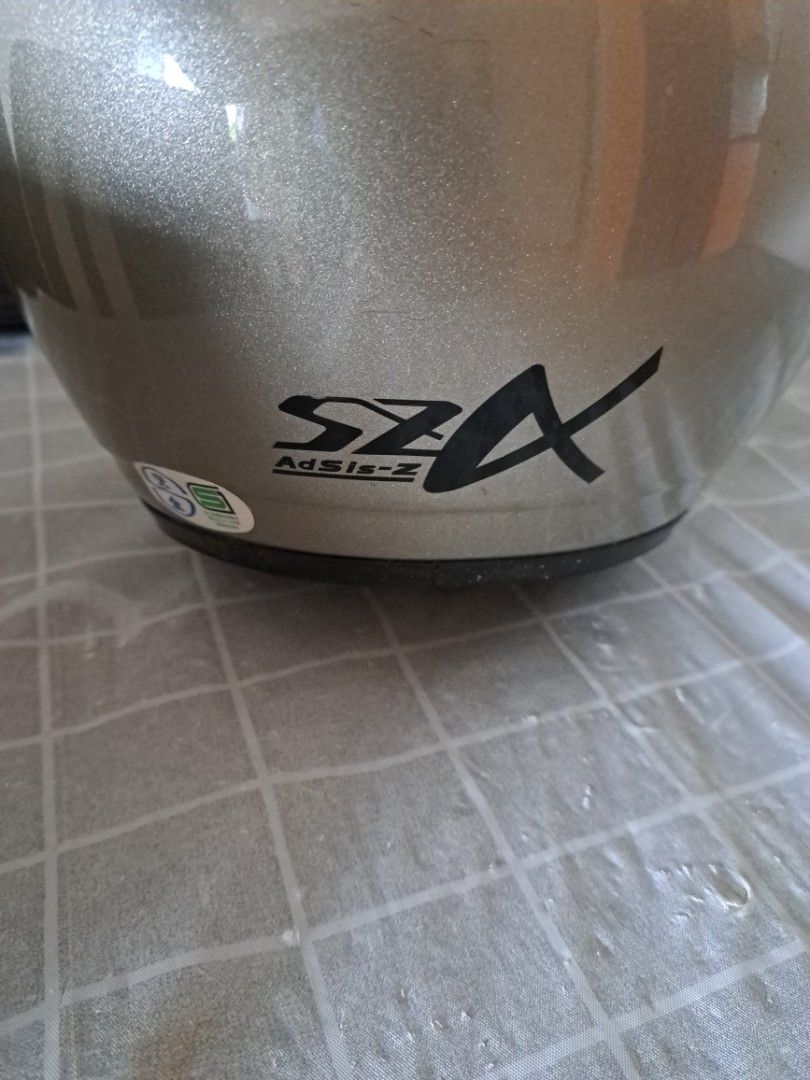 SZ-A Motorcycle Helmet, Motorcycles, Motorcycle Apparel on Carousell