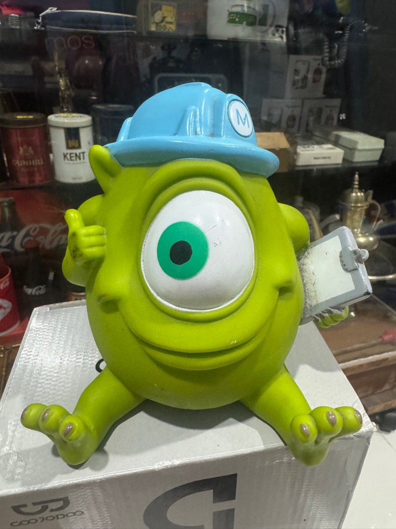 Tabung Duit Siling Vinil Mike, Hobbies & Toys, Stationery & Craft ...