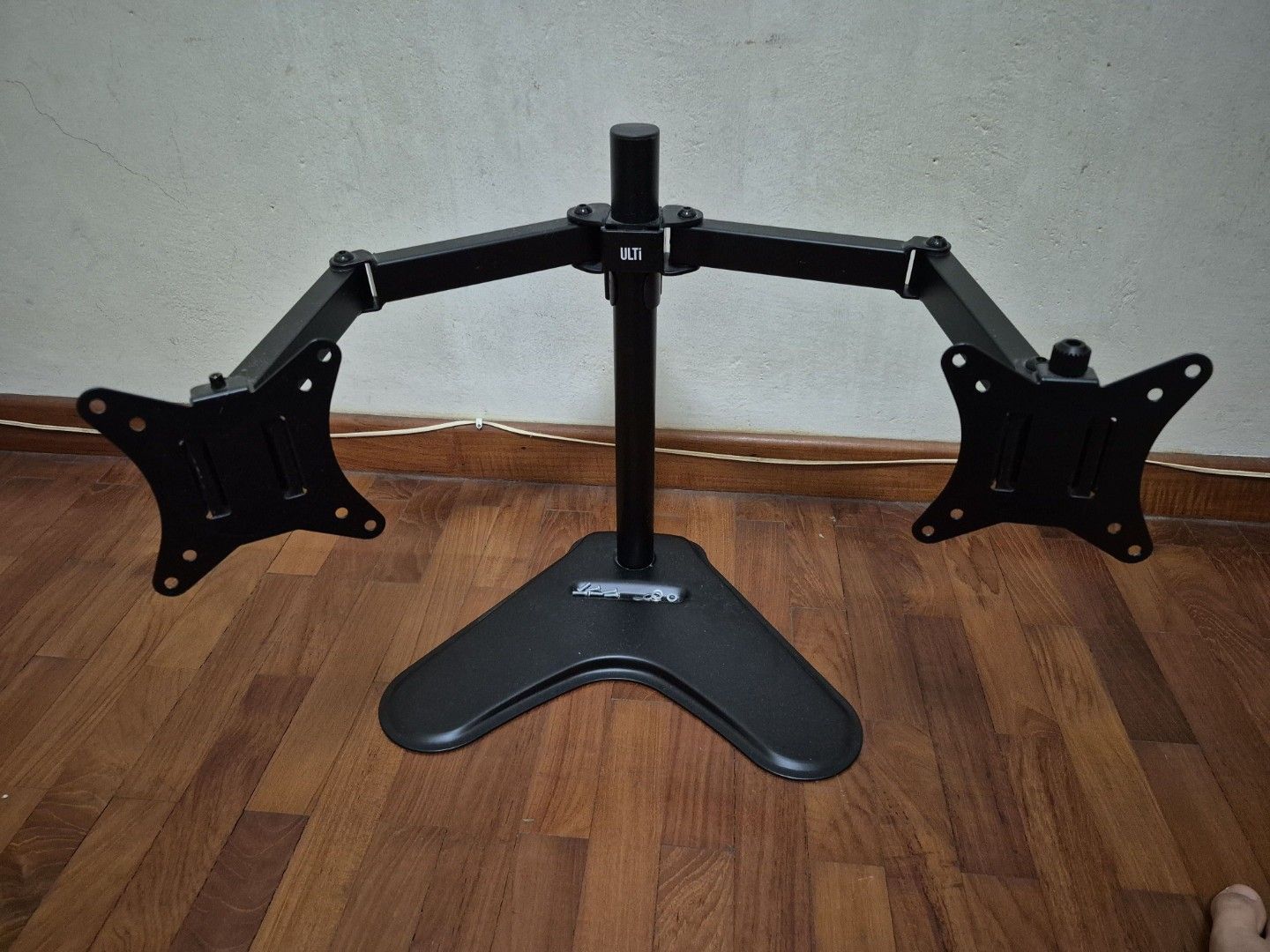 Ulti Dual Monitor Stand, Computers & Tech, Parts & Accessories, Other ...