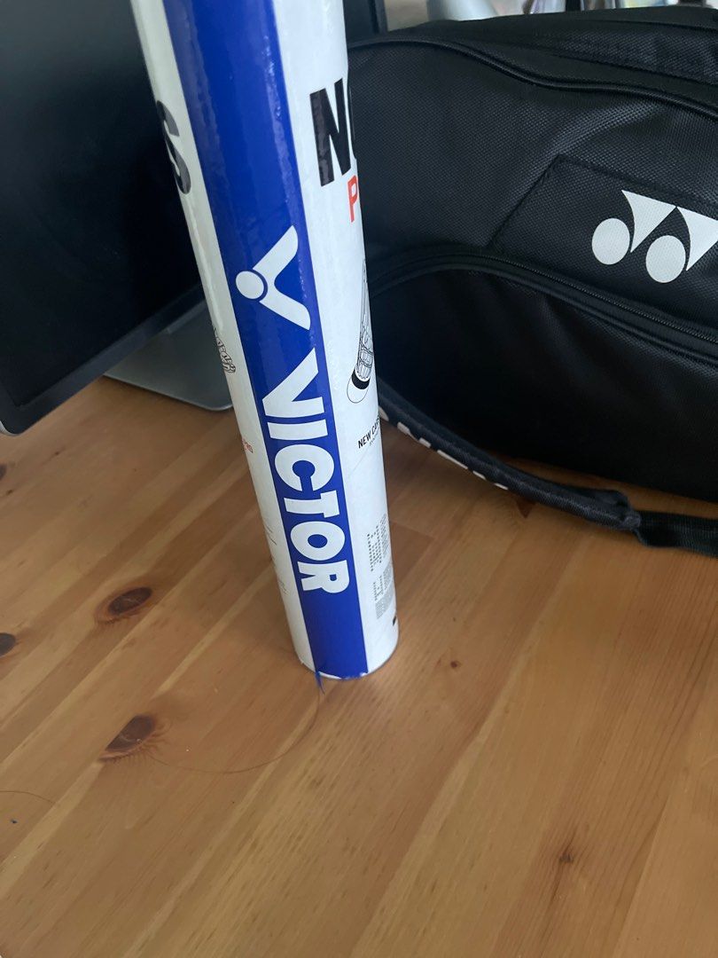 Victor NCS Pro Badminton Shuttlecocks, 7 shuttlecocks , Sports ...