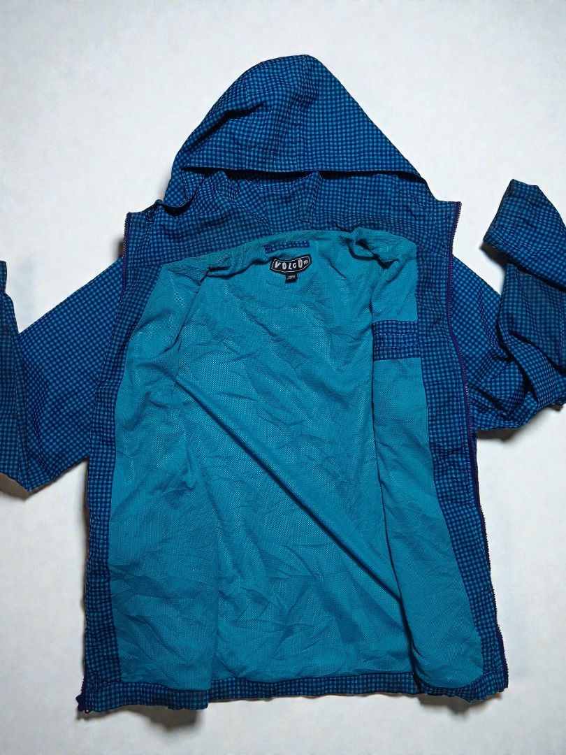 VOLCOM Blue Plaid Nylon Jacket, Men's Fashion, Coats, Jackets and ...