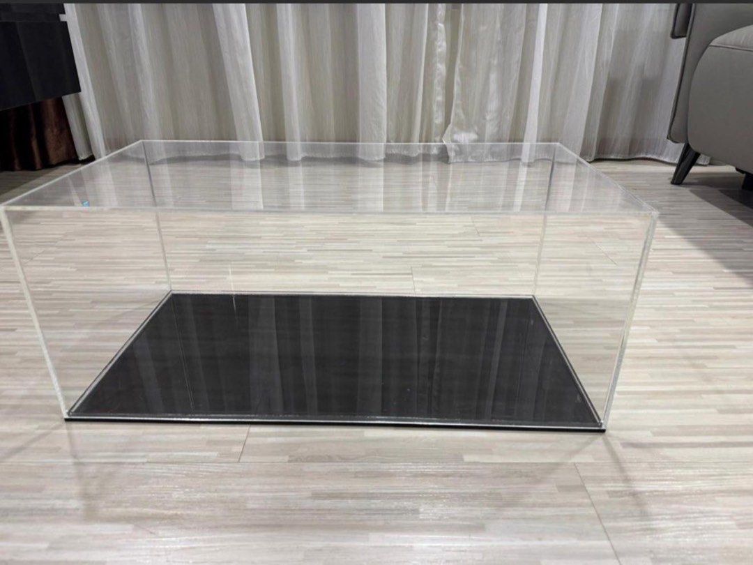 Acrylic Display Case, Hobbies & Toys, Toys & Games on Carousell