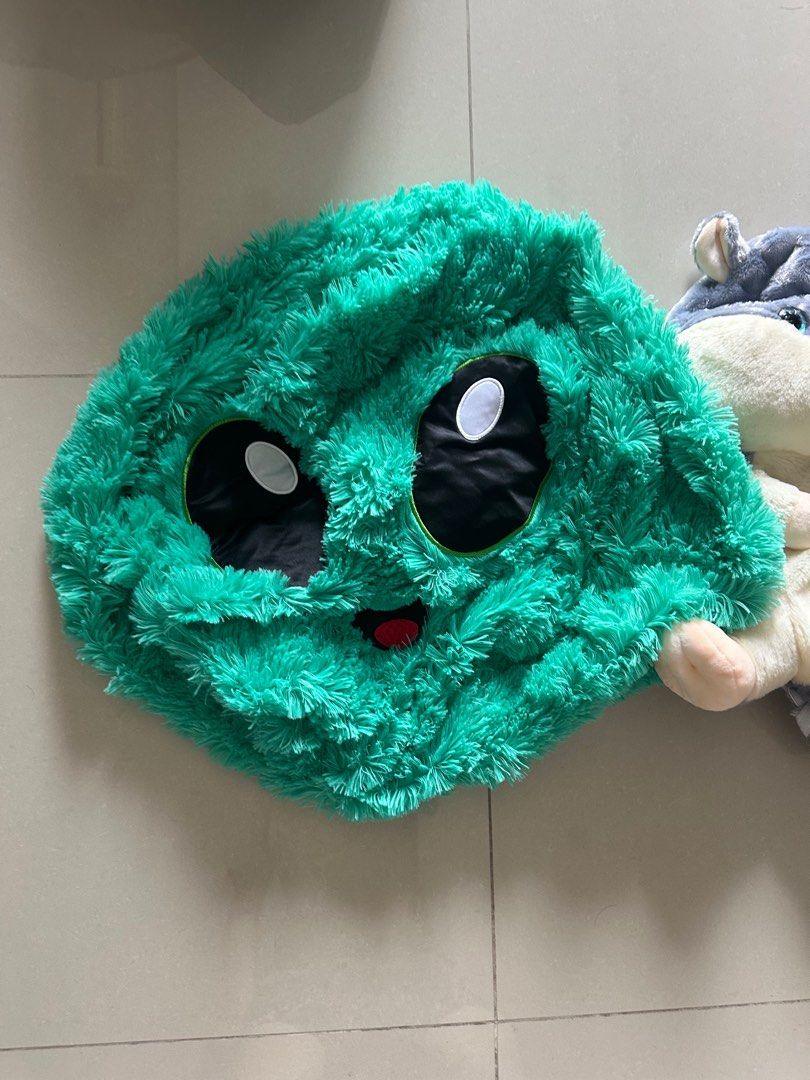 Alien and Hamster Plushie Inflatable Plush, Hobbies & Toys, Toys ...