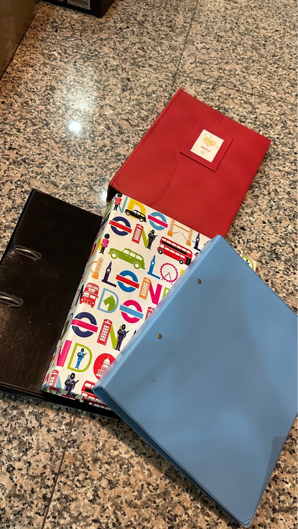 Assorted Binders - Red, Blue, Black, London Theme, Hobbies & Toys, Toys ...