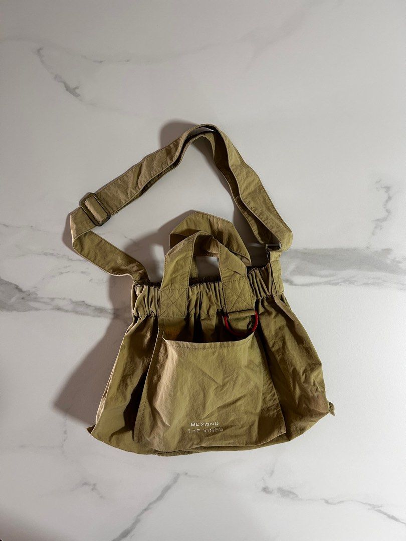 Beyond The Vines Dumpling Bag, Women's Fashion, Bags & Wallets, Cross ...