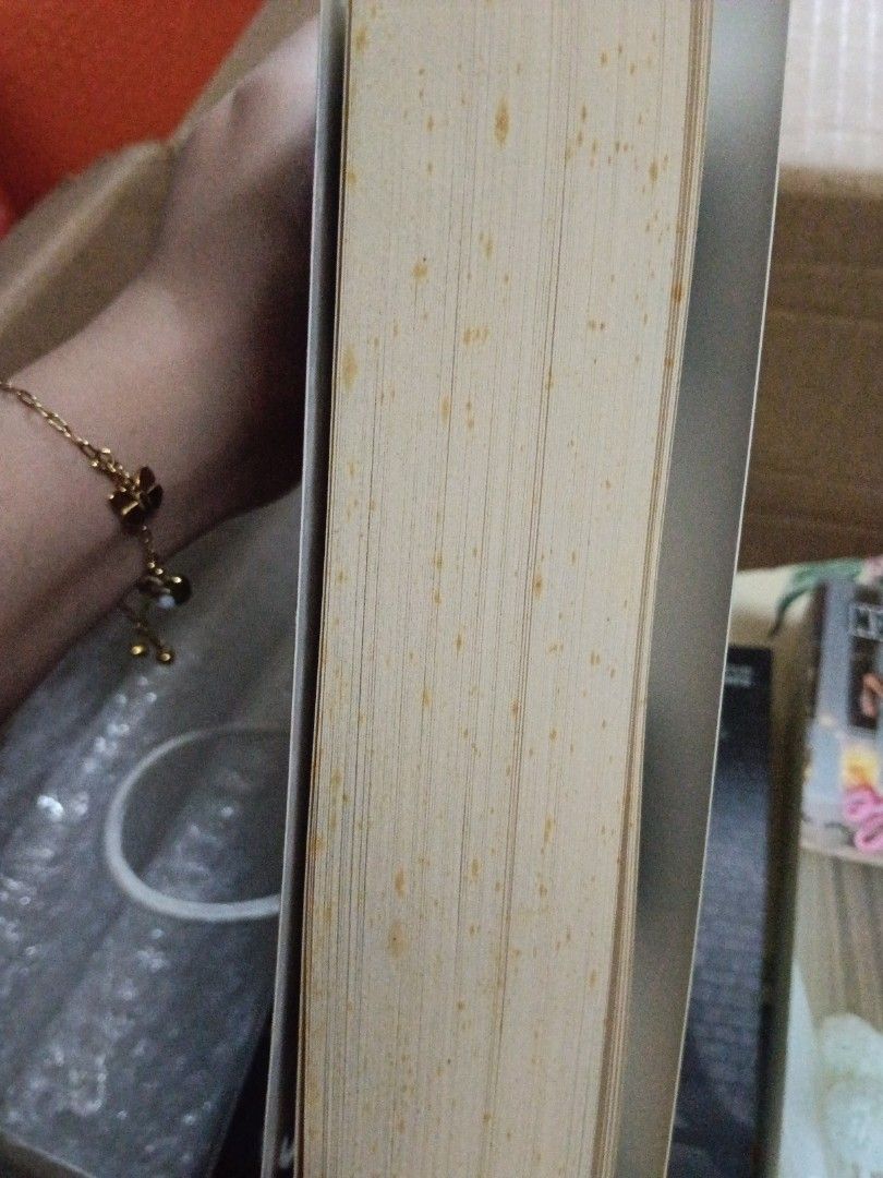 Bibik High Class by Aein Dhiyauaddin, Hobbies & Toys, Books & Magazines ...