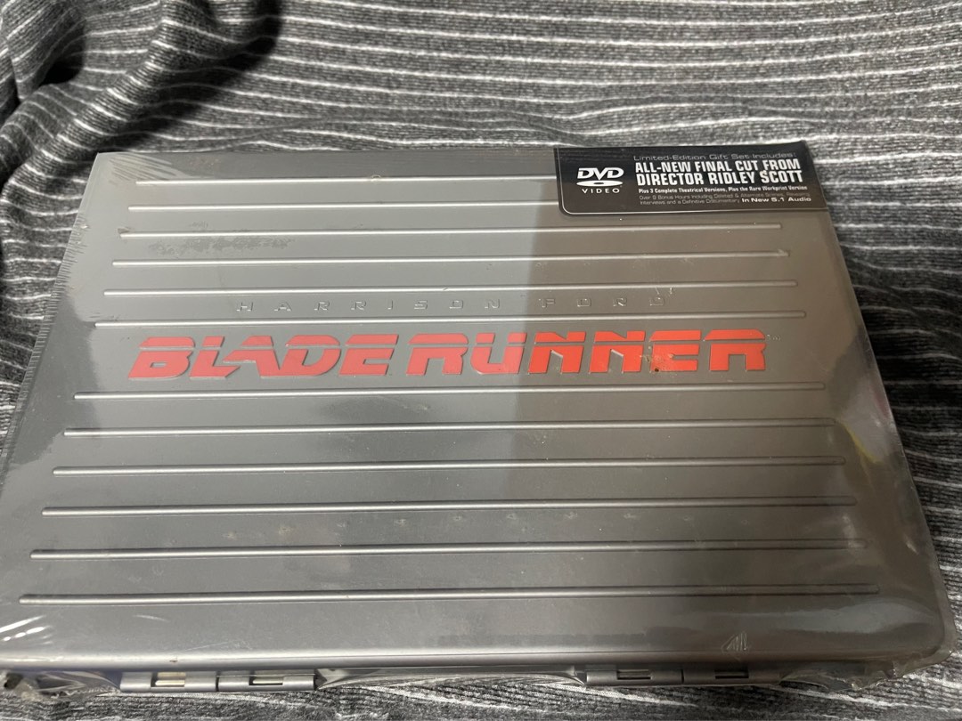 Blade Runner Briefcase set, Hobbies & Toys, Memorabilia & Collectibles ...