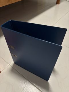 A4 Lever Arch File Folders - Black and Blue, Hobbies & Toys, Stationery ...