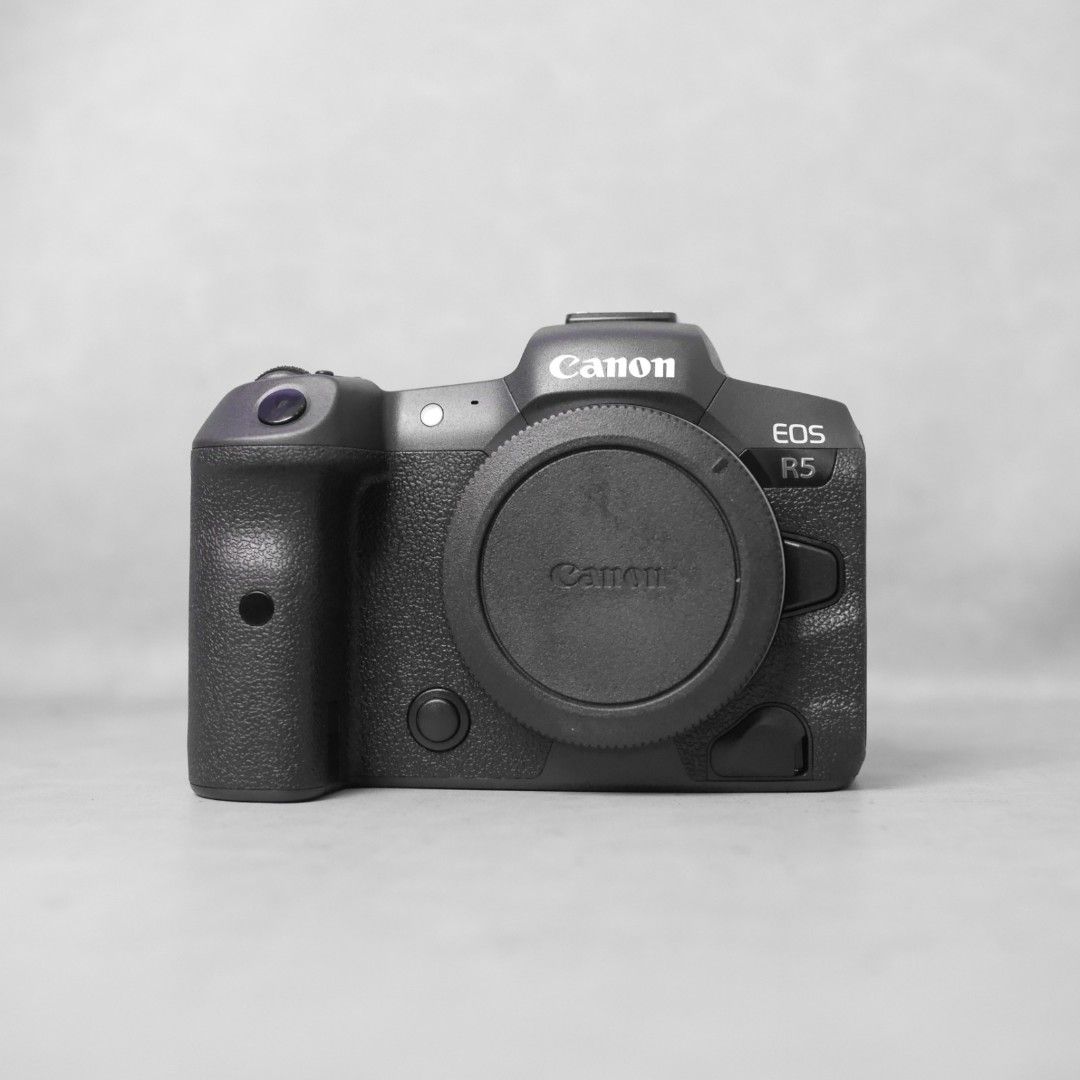 Canon EOS R5 + RF 70-200mm 2.8 Is- Mint Condition, Photography, Cameras ...