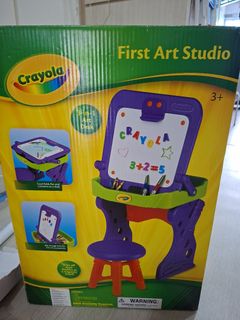 Crayola Play and Fold Art Studio, Hobbies & Toys, Art & Prints on Carousell