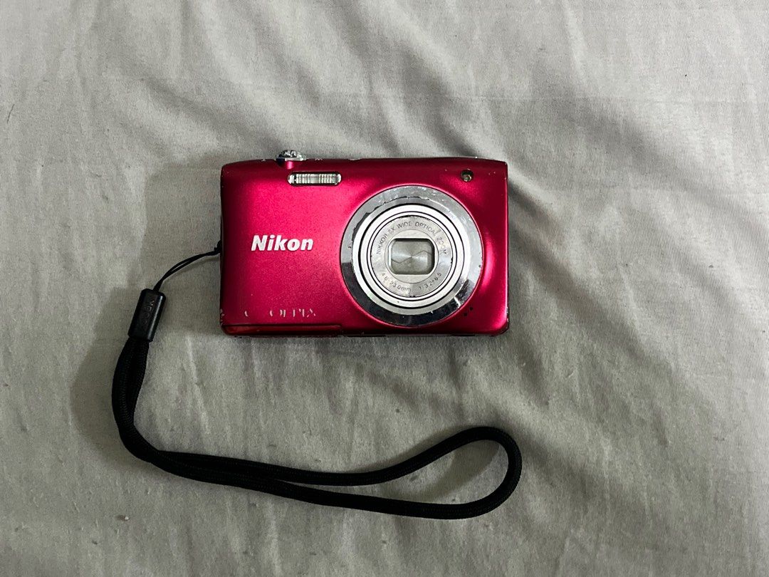 Digicam Nikon Coolpix A100 ccd digital camera, Photography, Cameras on ...