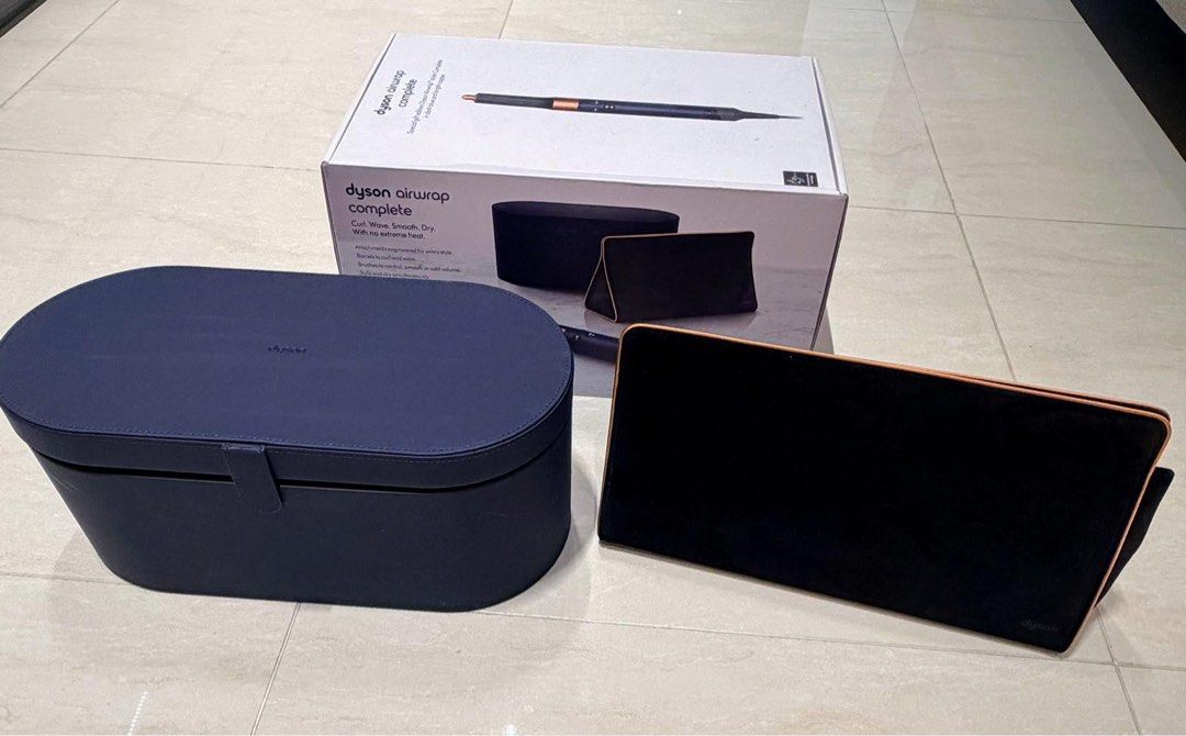 Dyson Airwrap Complete, Beauty & Personal Care, Hair Products on Carousell