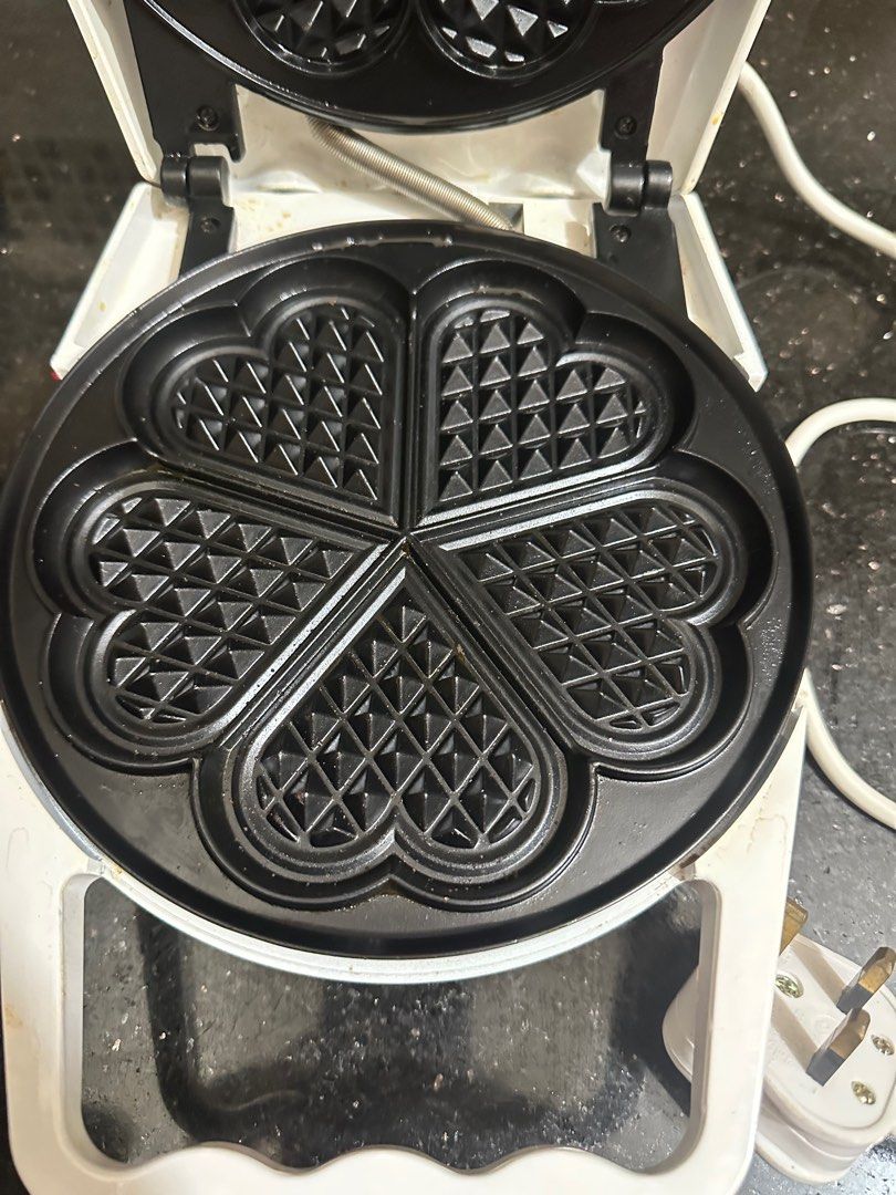 EUPA TSK-218H 心形鬆餅機, 家庭電器, 廚房電器, 焗爐及多士爐 - Carousell