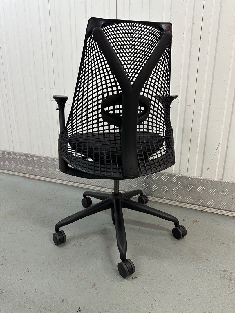 Herman Miller Sayl office ergonomic chair , Full load, Furniture & Home ...