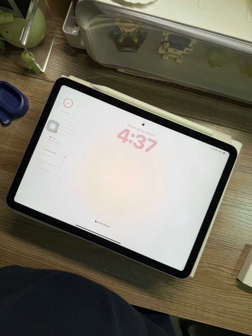 Ipad Air 5th Gen M1 with Gen 2 Apple Pencil 64 GB (starlight ...