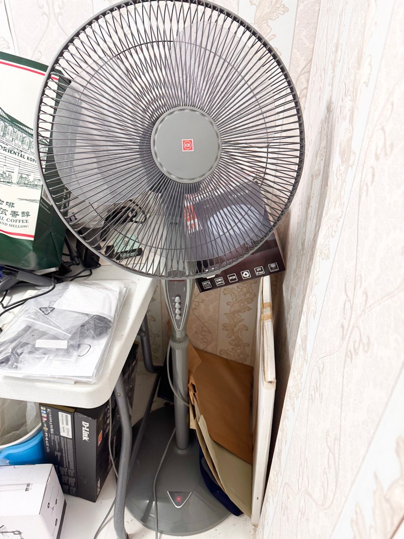 KDK Stand Fan, Furniture & Home Living, Lighting & Fans, Fans on Carousell