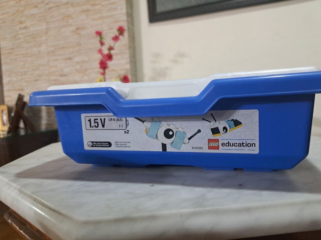 LEGO Education WeDo 2.0 Set, Hobbies & Toys, Toys & Games on Carousell