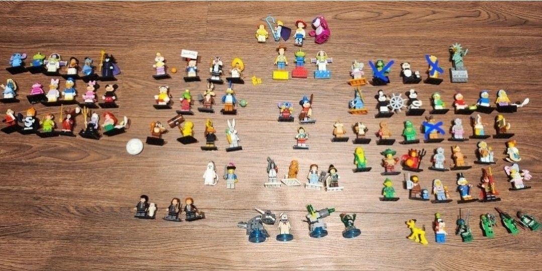 Lego Minifigures - Assorted Characters, Hobbies & Toys, Toys & Games on ...