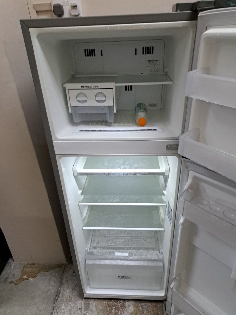 Lg Refrigerator Fridge inverter 208L net warranty 2months, TV & Home ...