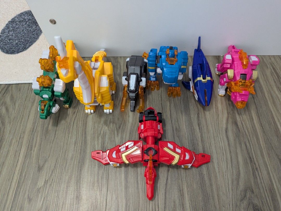 Miniforce - complete set, Hobbies & Toys, Toys & Games on Carousell