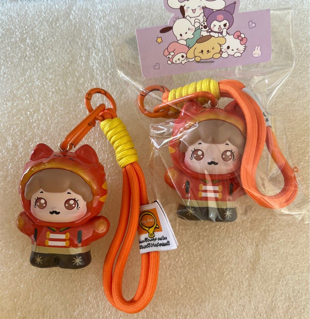 New genuine 8cm-tall TOYBEBOP Baobao Pet Shop Series doll with hand ...