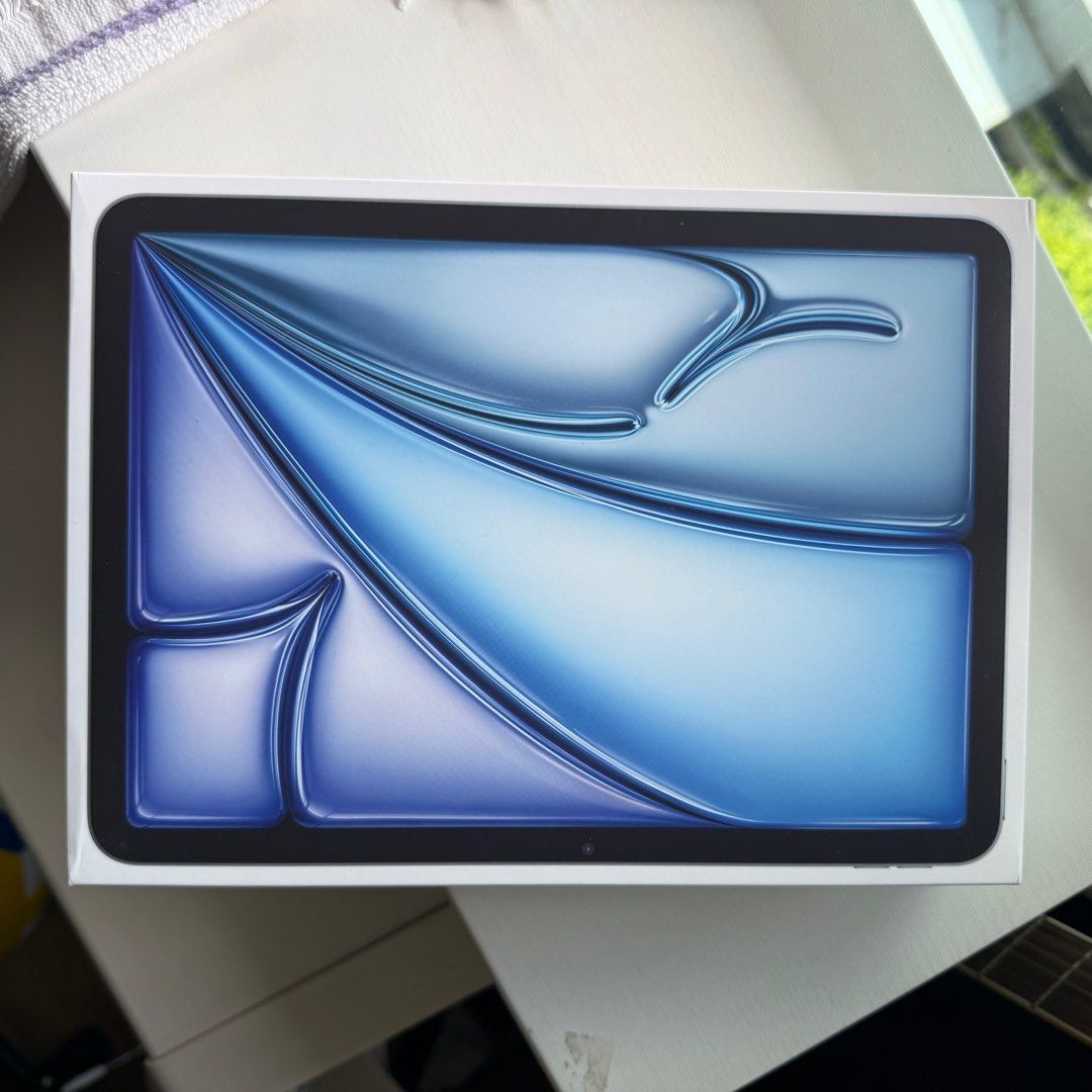 iPad Air 11" (M3) WiFi (2025) 128GB Blue, Mobile Phones & Gadgets ...