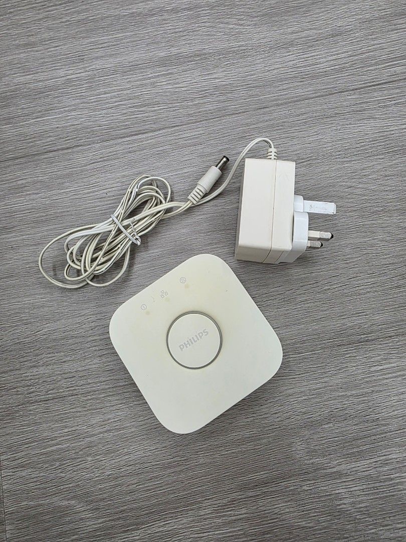 Philips Hue Bridge, TV & Home Appliances, TV & Entertainment ...