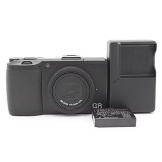 Ricoh GR IV Digital Camera - Black, Photography, Cameras on Carousell