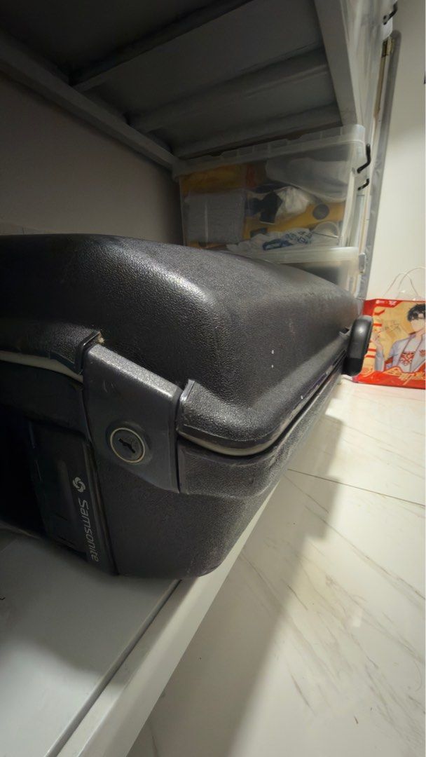 Samsonite Hardside Shell Wheeled Luggage , Hobbies & Toys, Travel ...