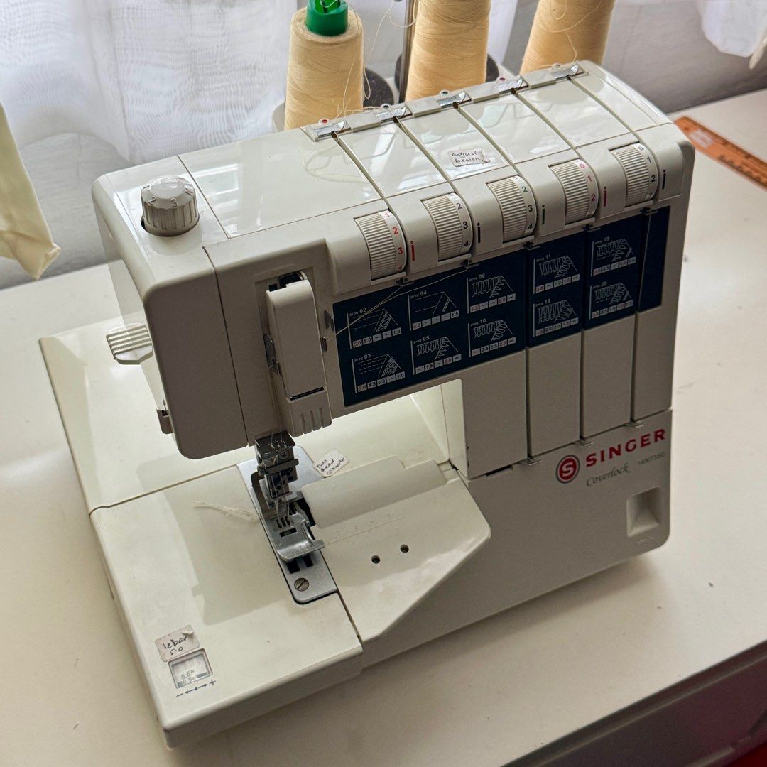 SINGER Portable Coverlock Sewing Machine (Mesin jahit Mudah Alih ...