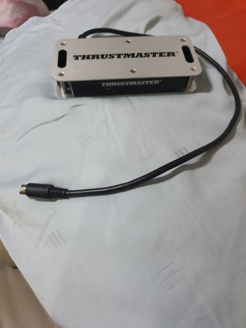 Thrustmaster TM Sim HubThrustmaster TM Sim Hub mini-DIN for PS5 PS4 ...