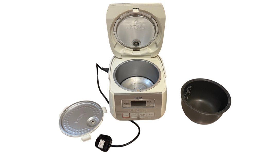 Toshiba 飯煲, 家庭電器, 廚房電器, 其他廚具 - Carousell