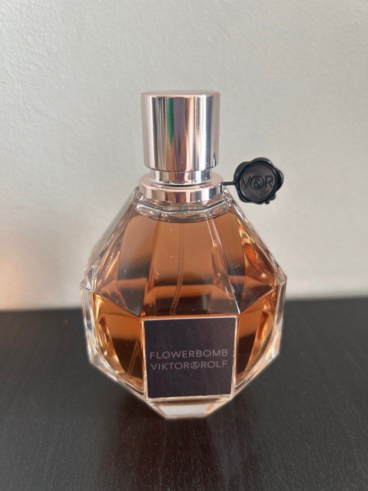 Viktor & Rolf flowerbomb 100ml EDP, Beauty & Personal Care, Fragrance ...
