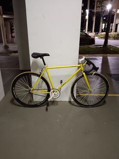 Tsunami SNM100 Fixed Gear Bike, Sports Equipment, Bicycles & Parts ...