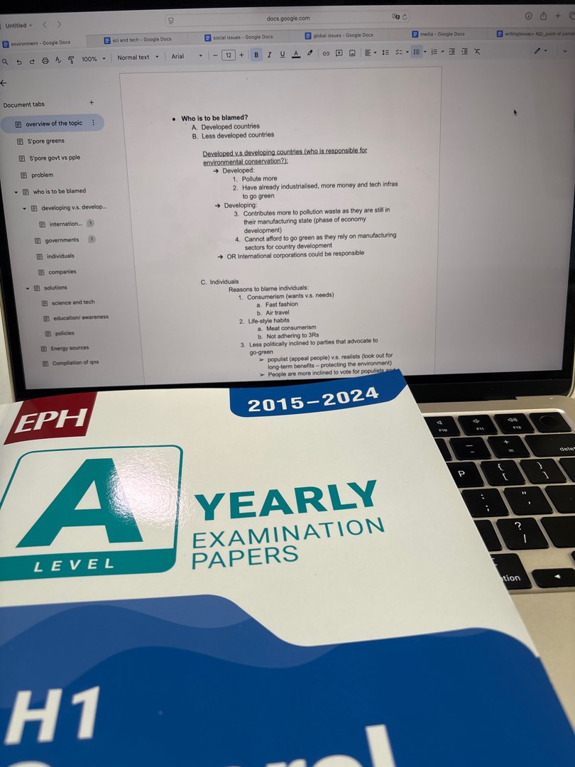 Bundle package: 1 GP TYS + personal gp notes that helped me to skip 2 ...