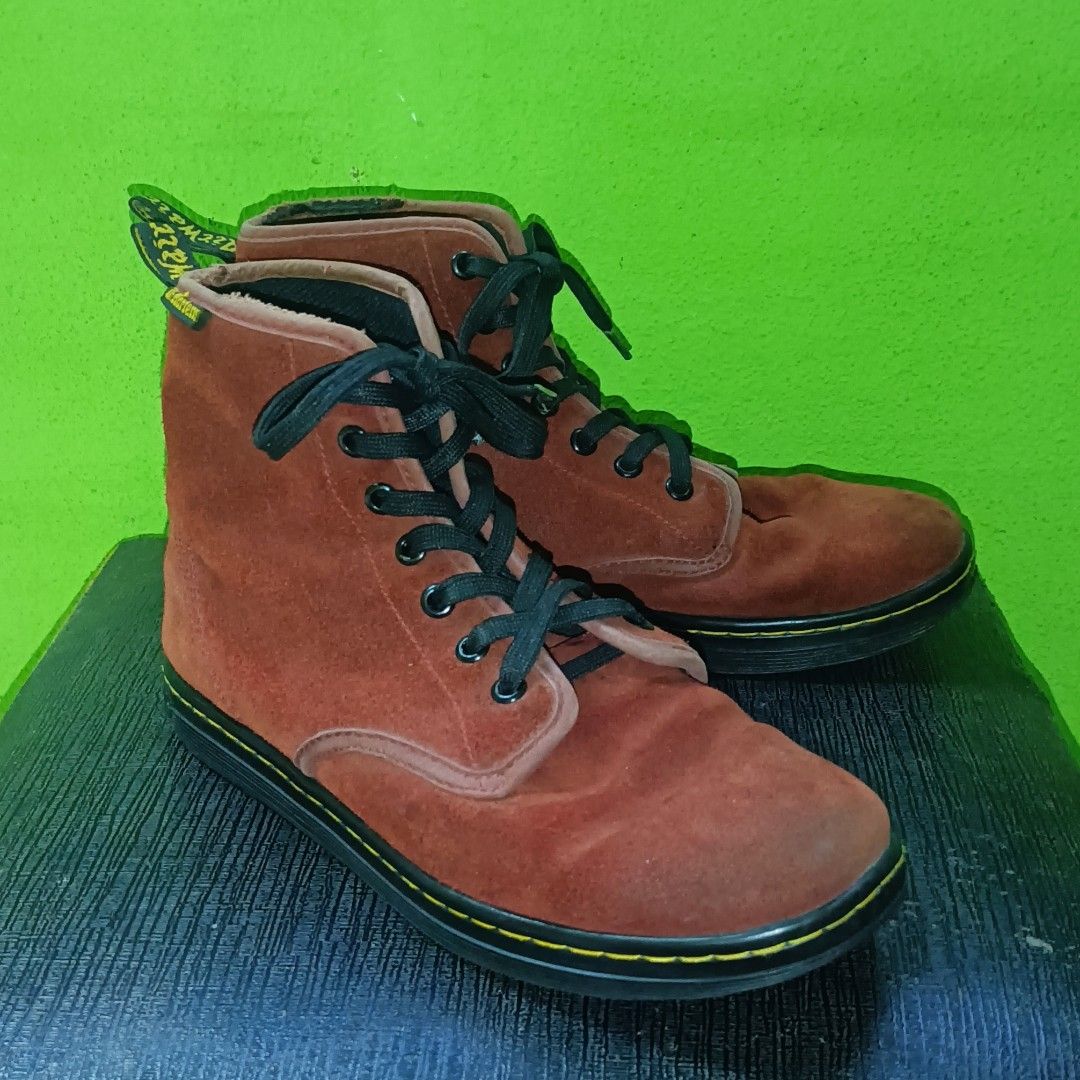DR. MARTENS Shoreditch (5UK), Men's Fashion, Footwear, Sneakers on ...