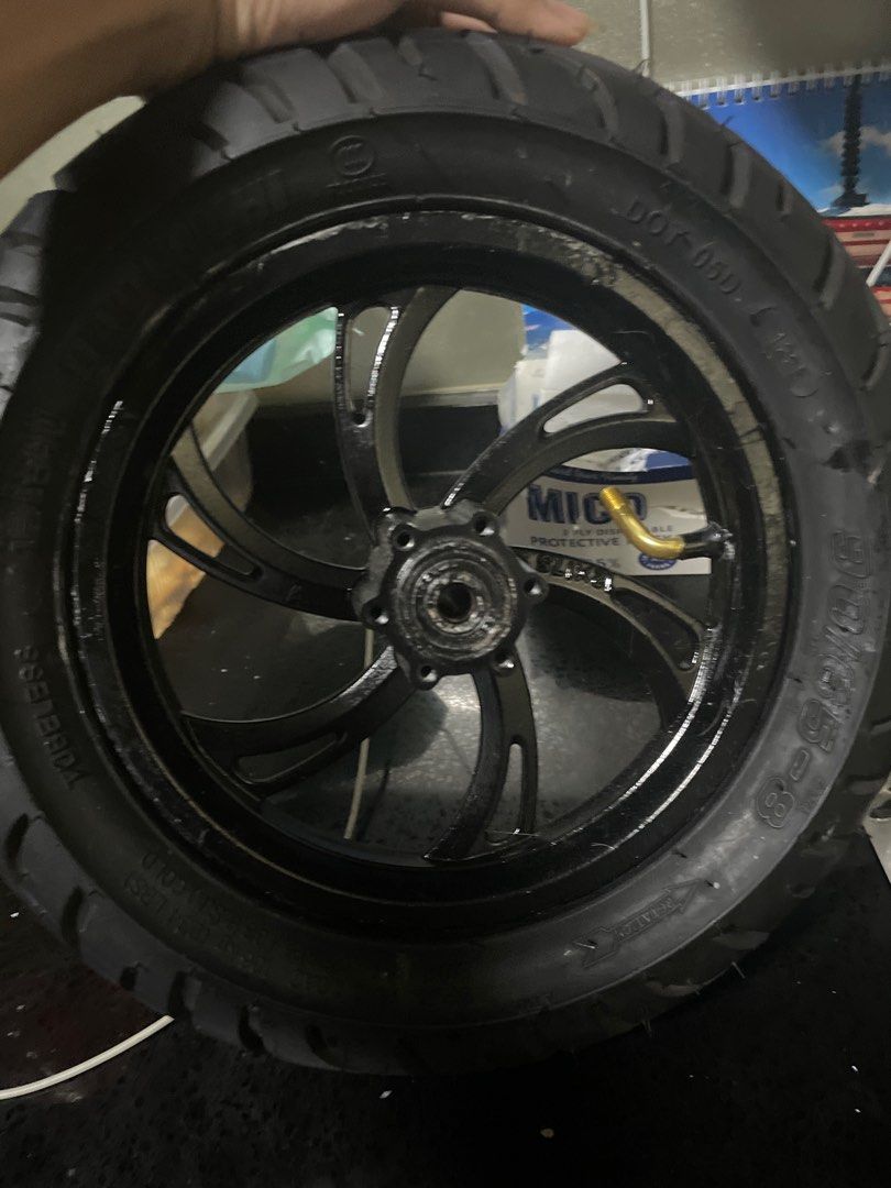 Fiido F/ rims W tubeless tyre, Sports Equipment, Bicycles & Parts ...