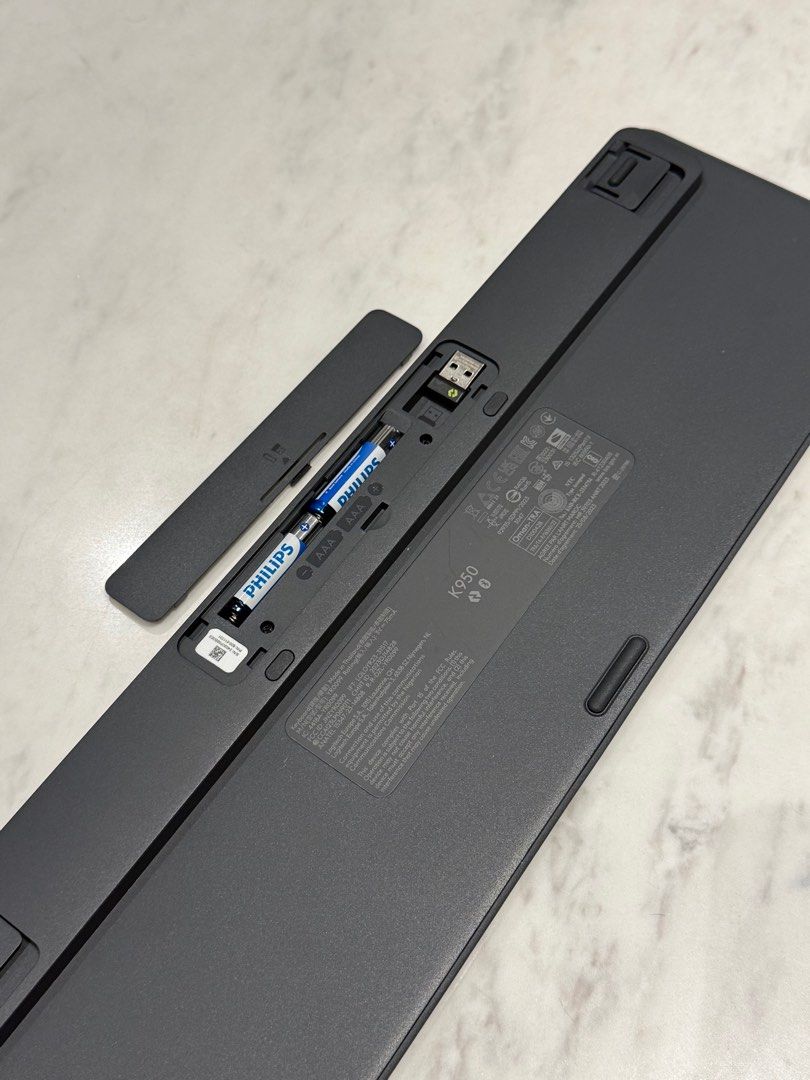 Logitech MK950 Wireless Keyboard and Mouse Combo, Computers & Tech ...