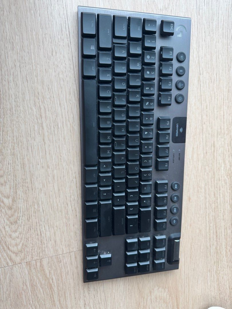 Logitech Wireless Keyboard, Computers & Tech, Parts & Accessories ...