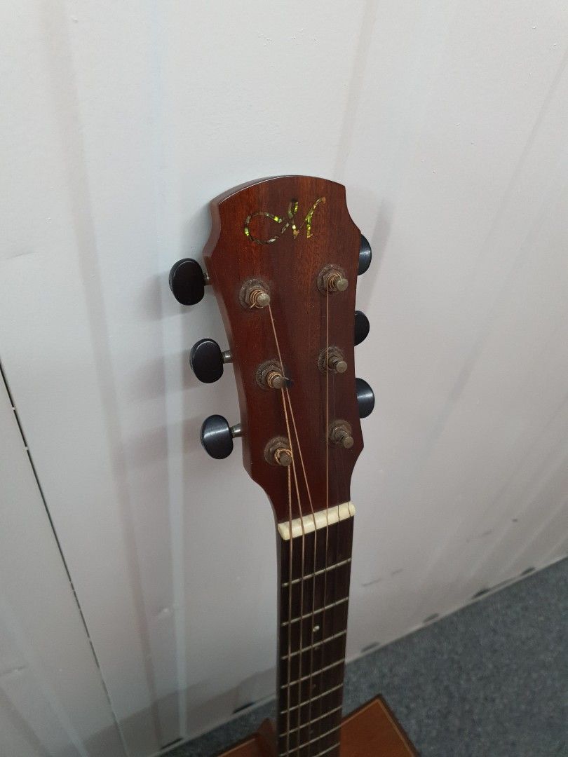 Maestro Omega Acoustic Guitar, Hobbies & Toys, Musical Instruments on ...