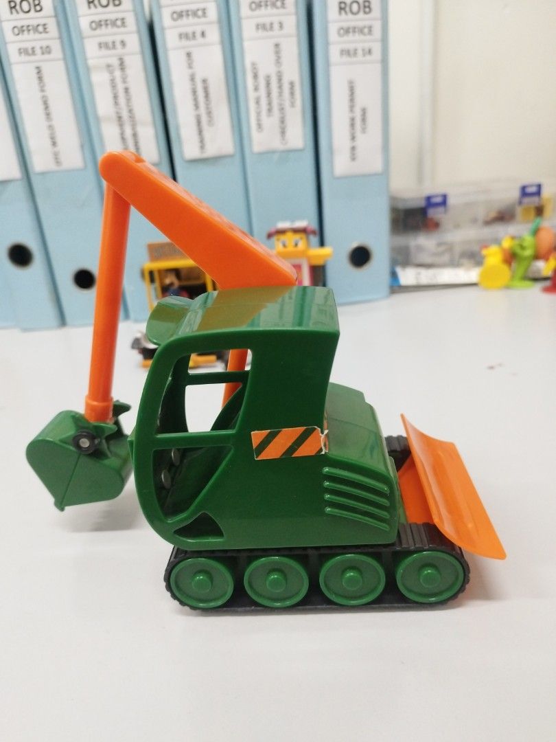 Rare Bob The Builder Grabber Friction Construction Vehicle, Hobbies ...